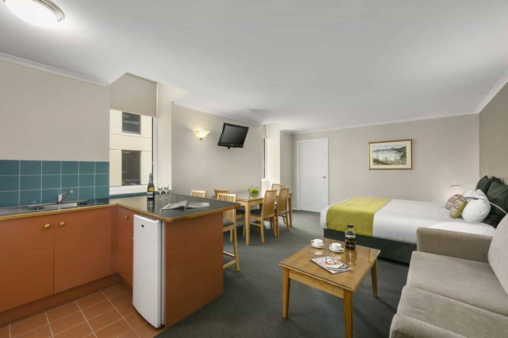 Quest Waterfront Serviced Apartments | Tasmania Accommodation
