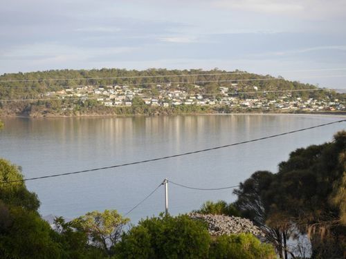 The Beach Escape @ Primrose Sands, Australia | Tasmania Accommodation
