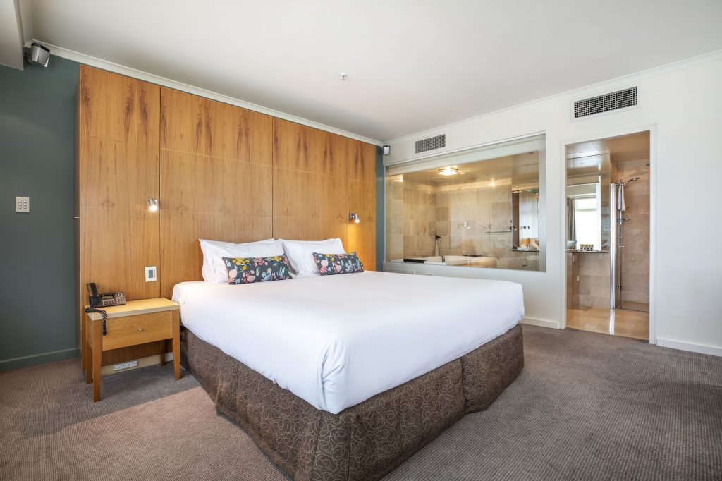 Quality Hotel Gateway | Tasmania Accommodation Deals
