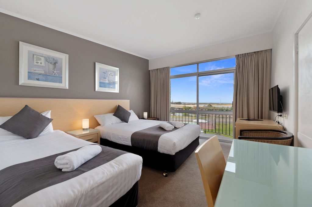 Scamander Beach Hotel Motel | Tasmania Accommodation Deals