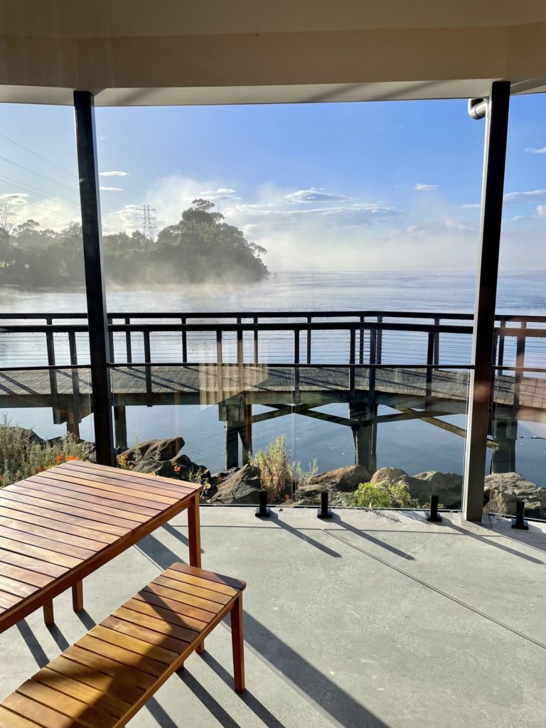Waterfront Apartments | Tasmania Accommodation Deals