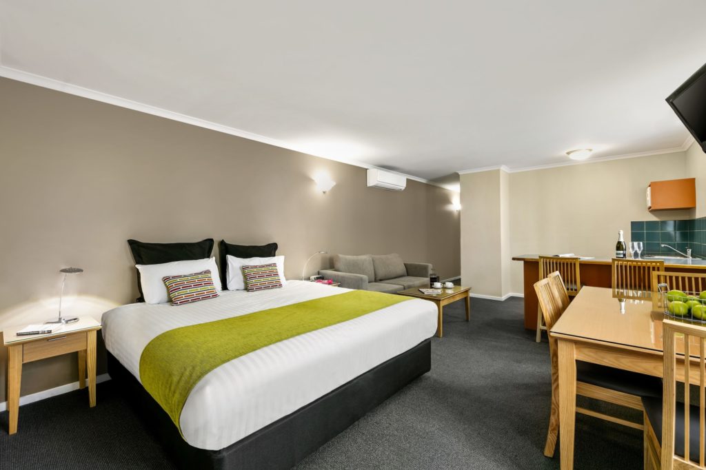Quest Waterfront Serviced Apartments | Tasmania Accommodation