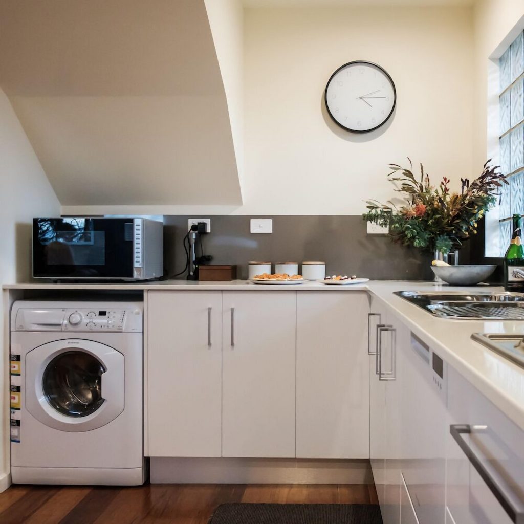 Cod Rock Point Apartment | Tasmania Accommodation Deals