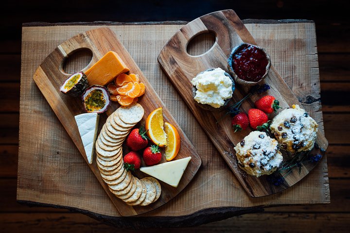 Premium Tour and Lunch Package for 2 | Tasmania Activities
