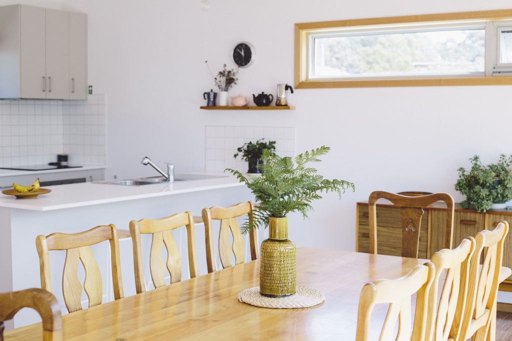 Modern Waterfront House at Susans Bay, Primrose, Australia | Tasmania ...