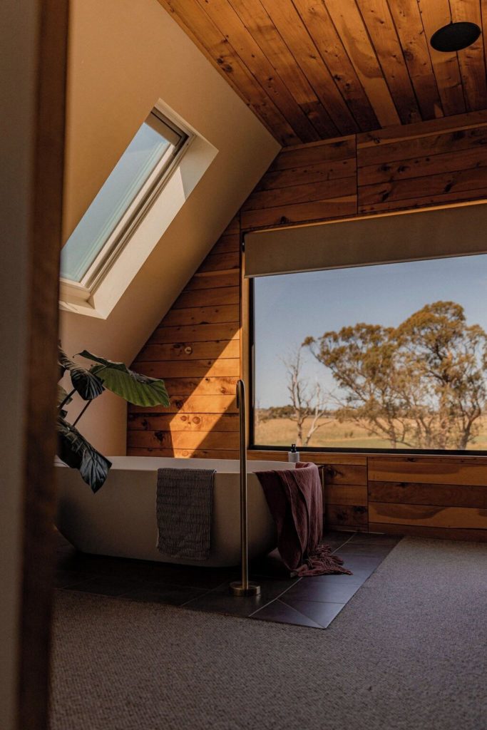 Swan River Sanctuary, Australia | Tasmania Accommodation
