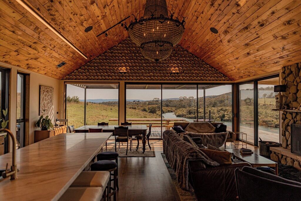 Swan River Sanctuary, Australia | Tasmania Accommodation