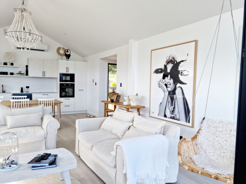 black + shack, Australia | Tasmania Accommodation